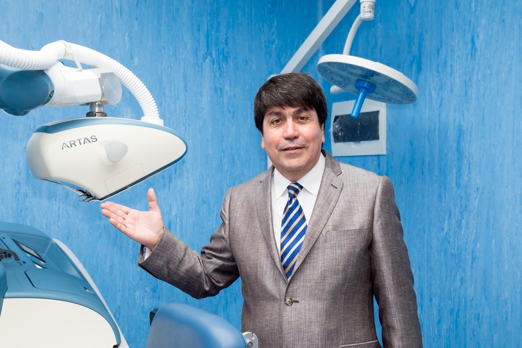 Post: LA DOBLE MORAL DEL DOCTOR CÁCERES